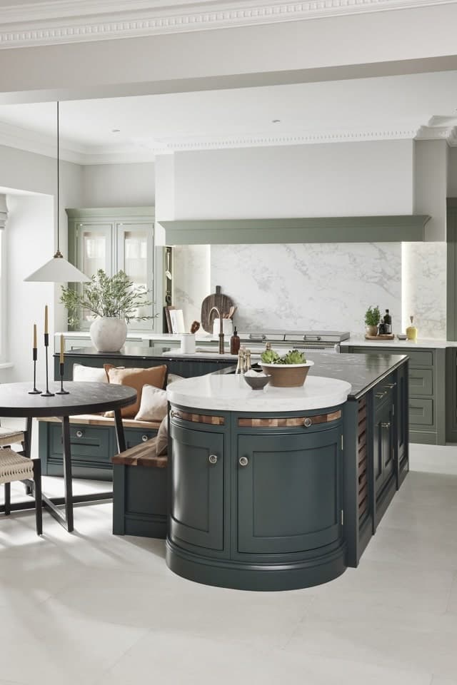 Unique kitchens that inspire | Luxury kitchen designers | Garrett Kitchens